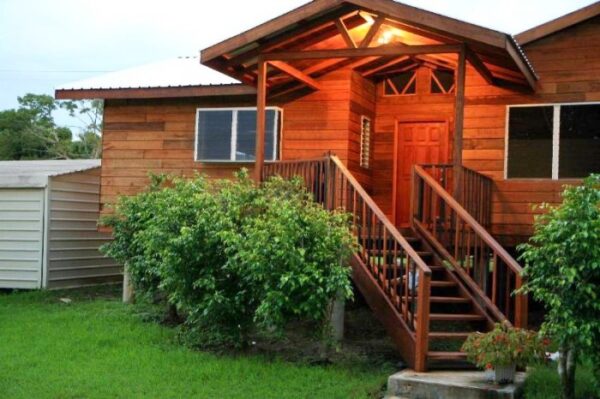 Gallery - Linda Vista Lumber & Houses