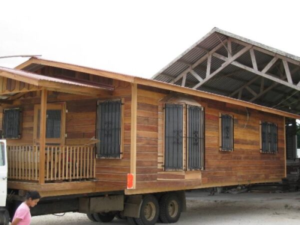 Gallery - Linda Vista Lumber & Houses